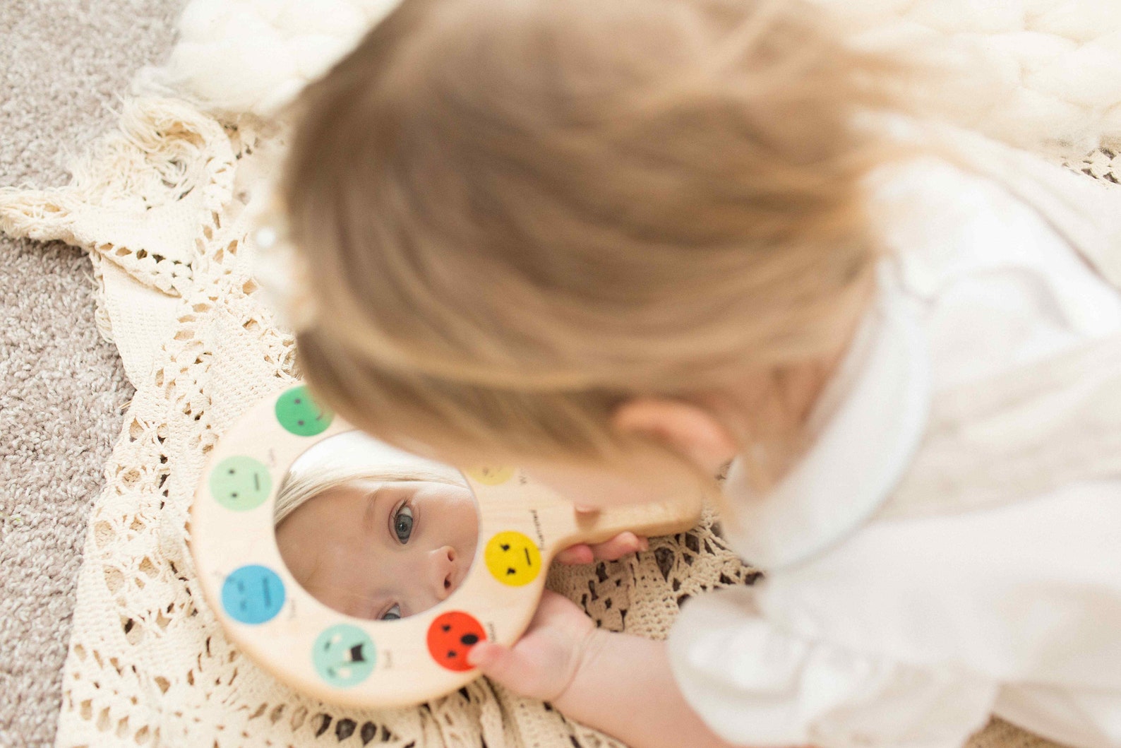 Emotion and Mood mirror – MirusToys